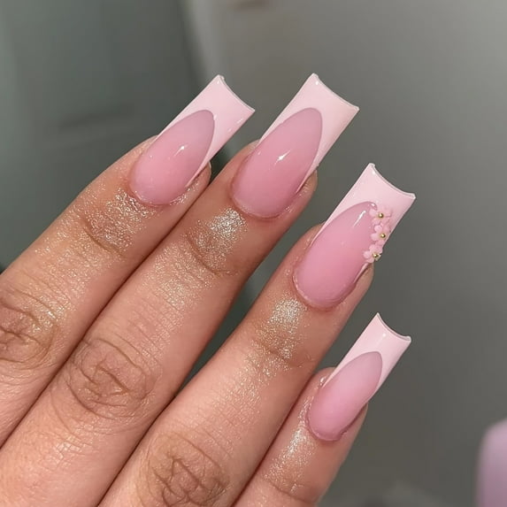 French Tip Press on Nails Heart Fake Nails Medium Square False Nails ...