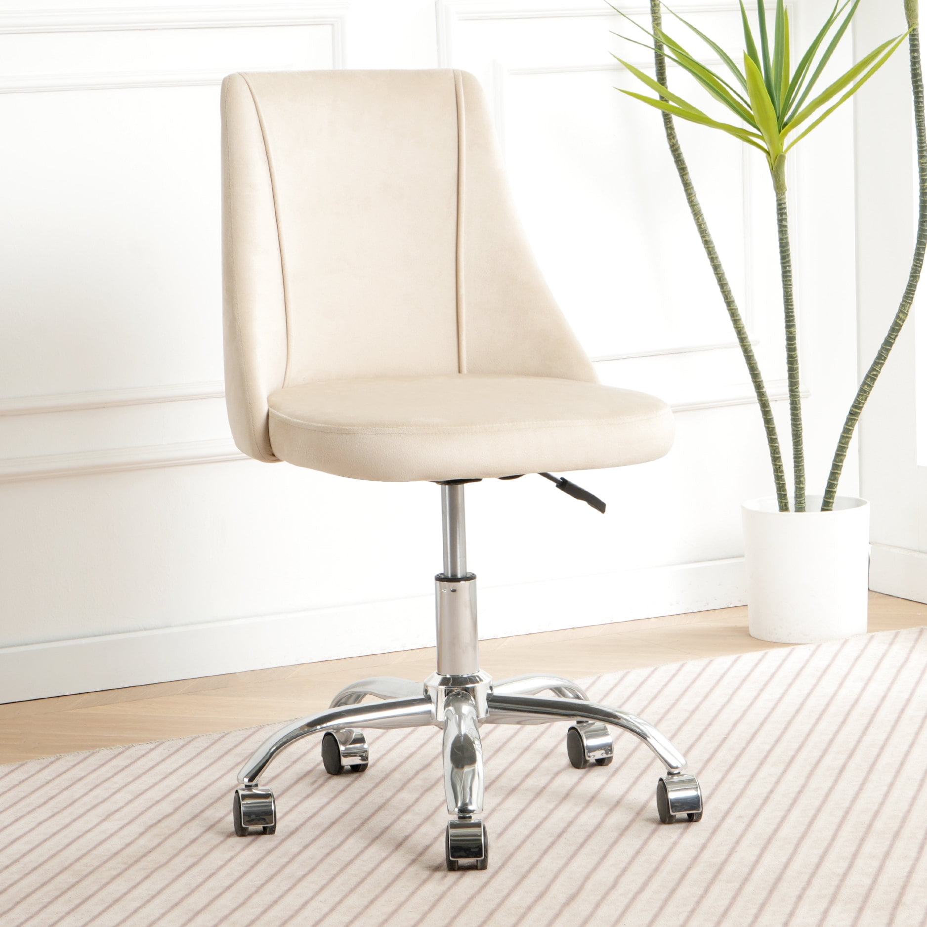 Fresh Sponge Seated Chair / In Living Room and Dining Room / Offer a ...