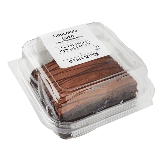 Freshness Guaranteed Chocolate Cake Square with Chocolate Icing, 6 oz ...