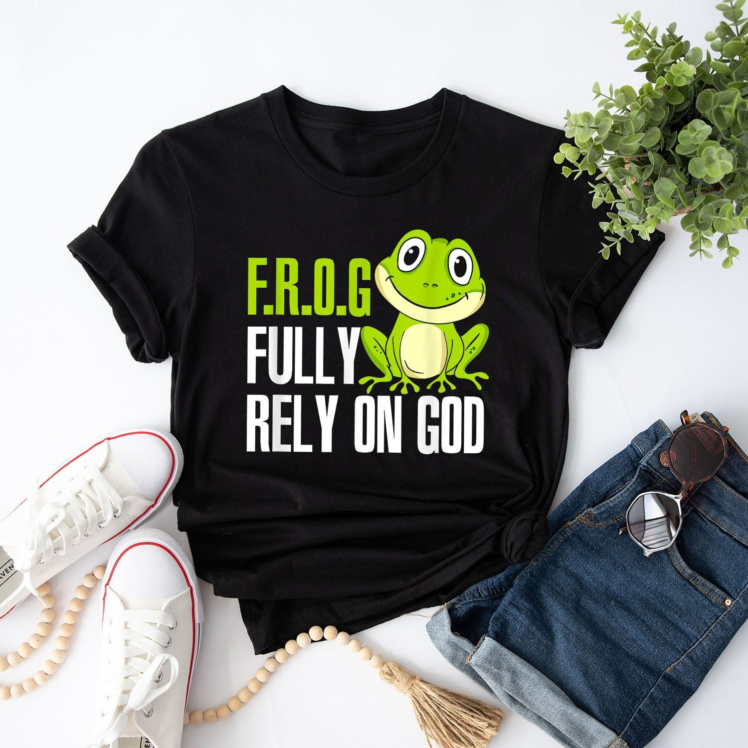 Frog Fully Rely On God Christian Frog Lover Frog T-Shirt For Men Women ...