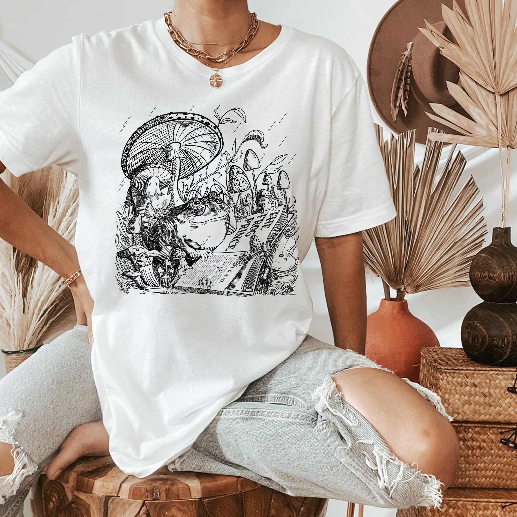 Frog Reading Book Under Mushroom Shirt, Cute Cottagecore Frog Shirt ...