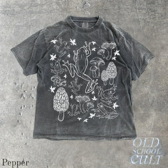 Frogs And Mushrooms Vintage Style Shirt, Retro Botanical Cottagecore ...