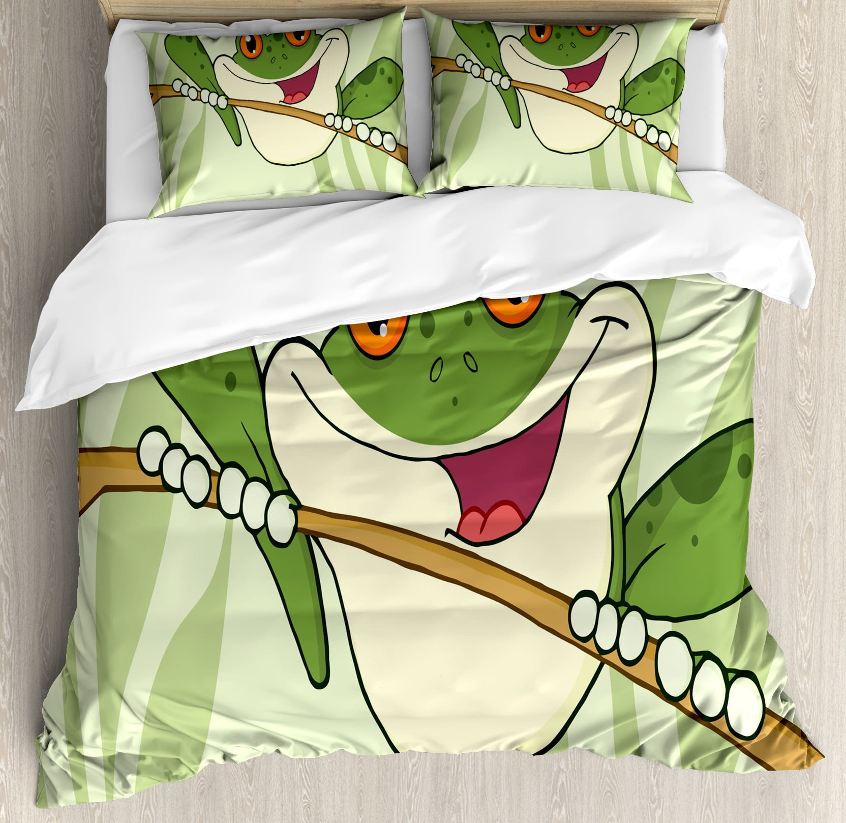Frogs Duvet Cover Set, Happy Amphibian Animal in Cartoon Style on a ...