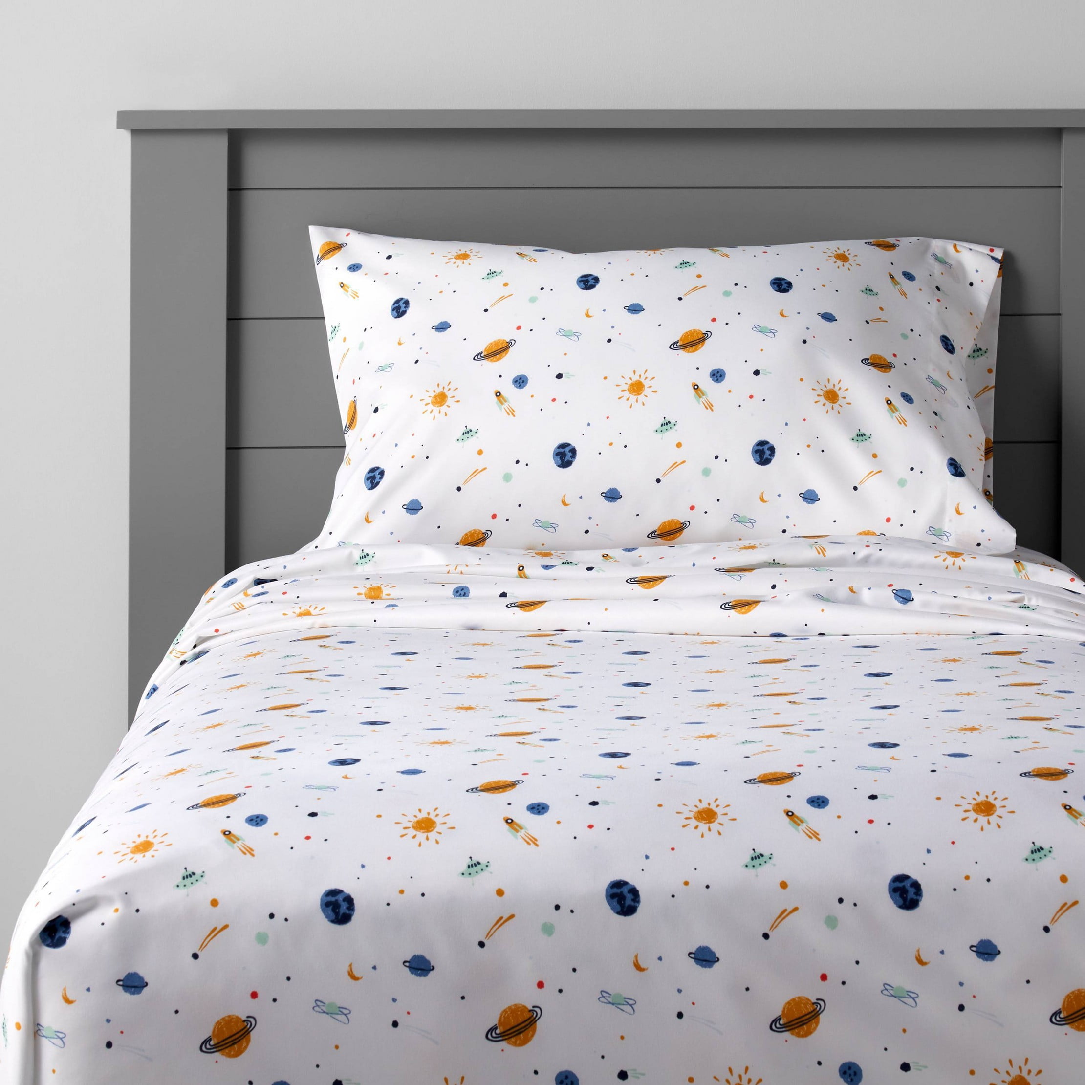 Full Space Microfiber Kids' Sheet Set: Boys Bedding, Full Size, Outer ...