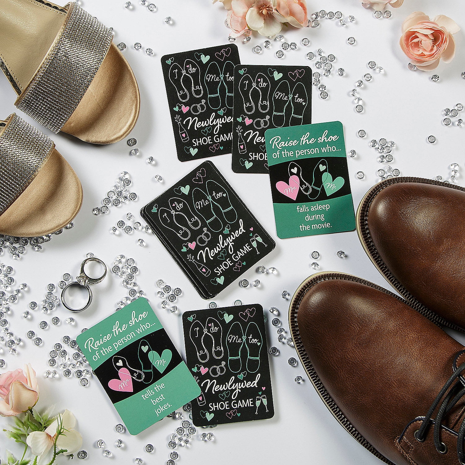 Fun Express 2 1/2" x 3 1/2" The Newlywed Wedding Shoes Card Game - 24 ...