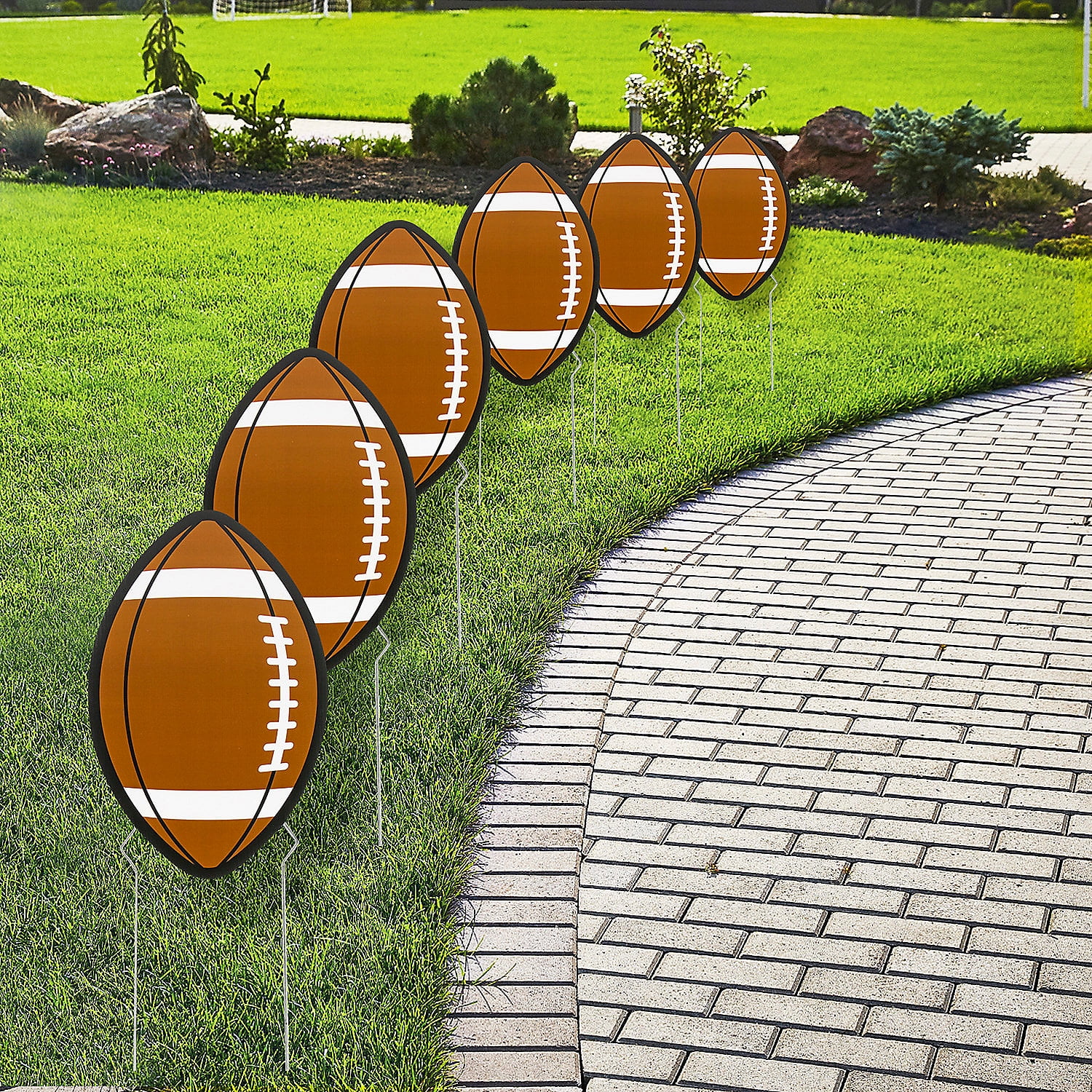 Fun Express 7 3/4" x 12" Football-Shaped Corrugated Plastic Yard Signs ...