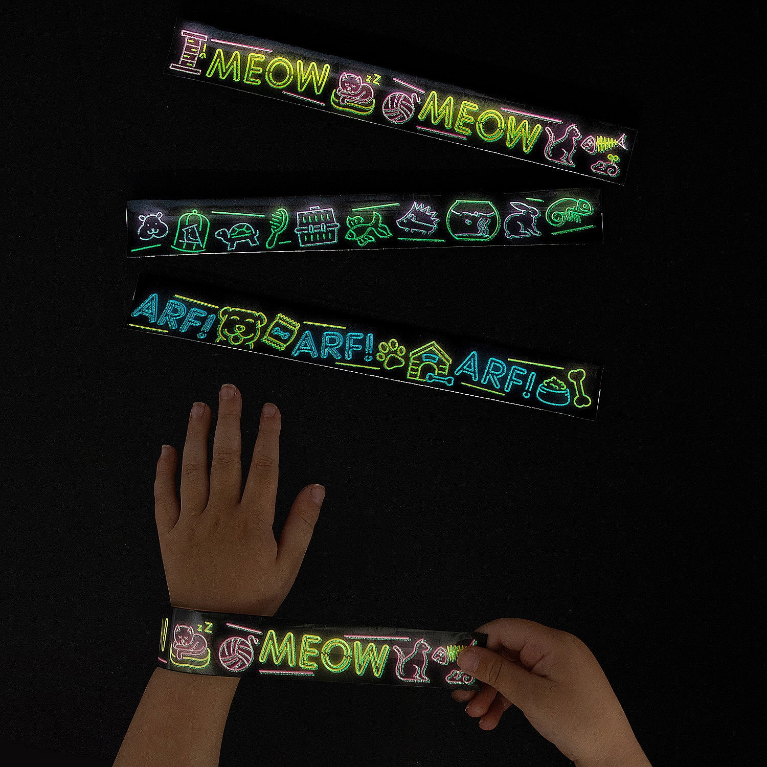 Fun Express 9" x 1" Glow-in-the-Dark Neon Pets Slap Bracelets - 12 ...