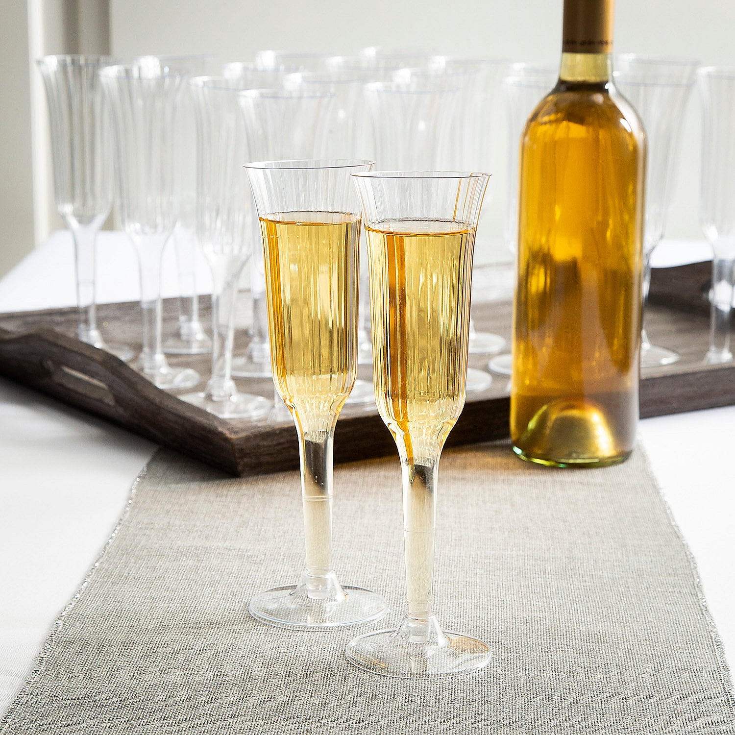 Fun Express Bulk 100 Count Premium Flared Plastic Champagne Flutes ...