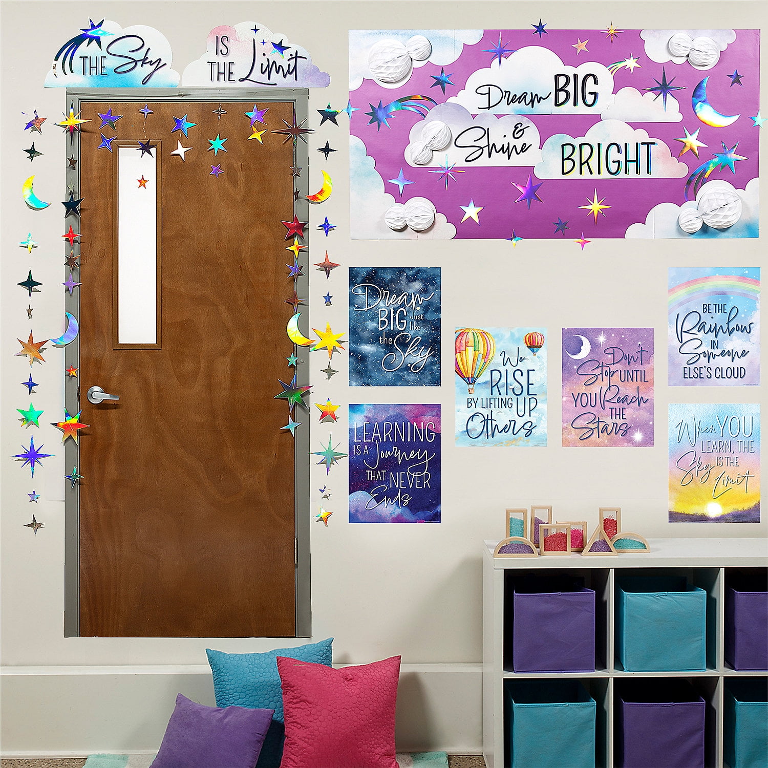 Fun Express Cloud 9 Cardstock Classroom Decorating Kit - 60 Pieces ...