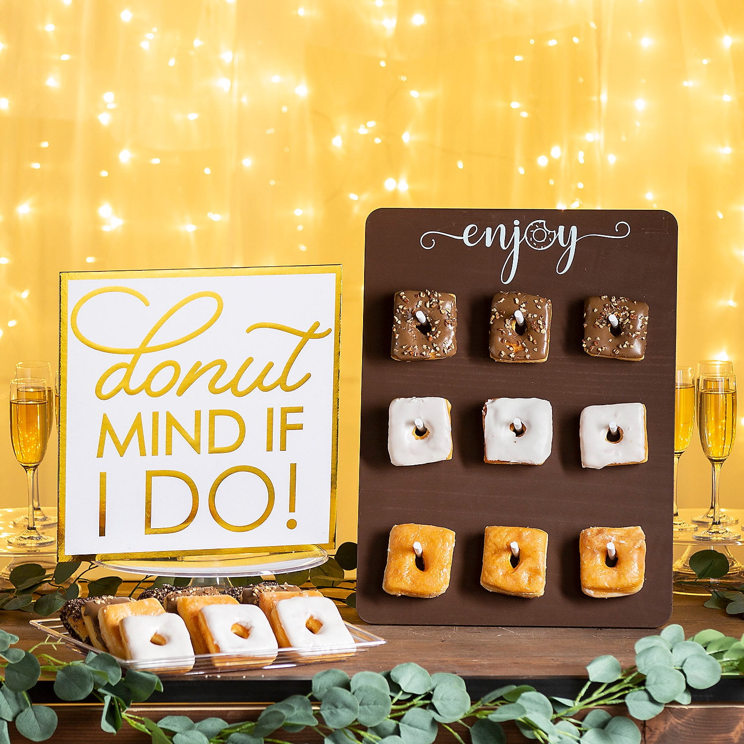Fun Express Donut Wall & Donut Mind If I Do Sign with Easel Kit 2 ...