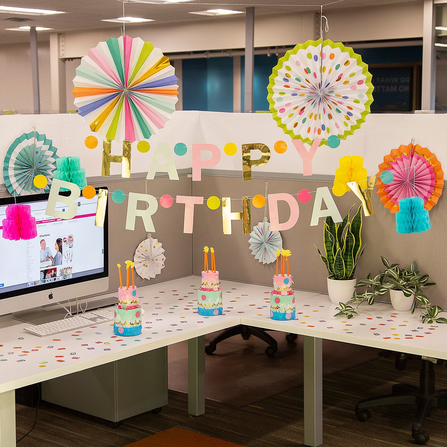 Fun Express Happy Birthday Cake Desk Decorating Kit with Hanging Fans ...