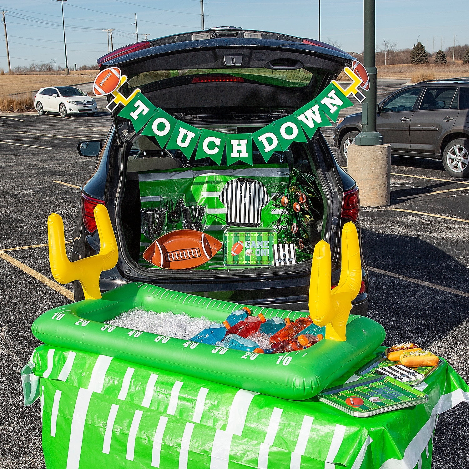 Fun Express Medium Football Tailgate Trunk Kit for 32 - Assortments May ...