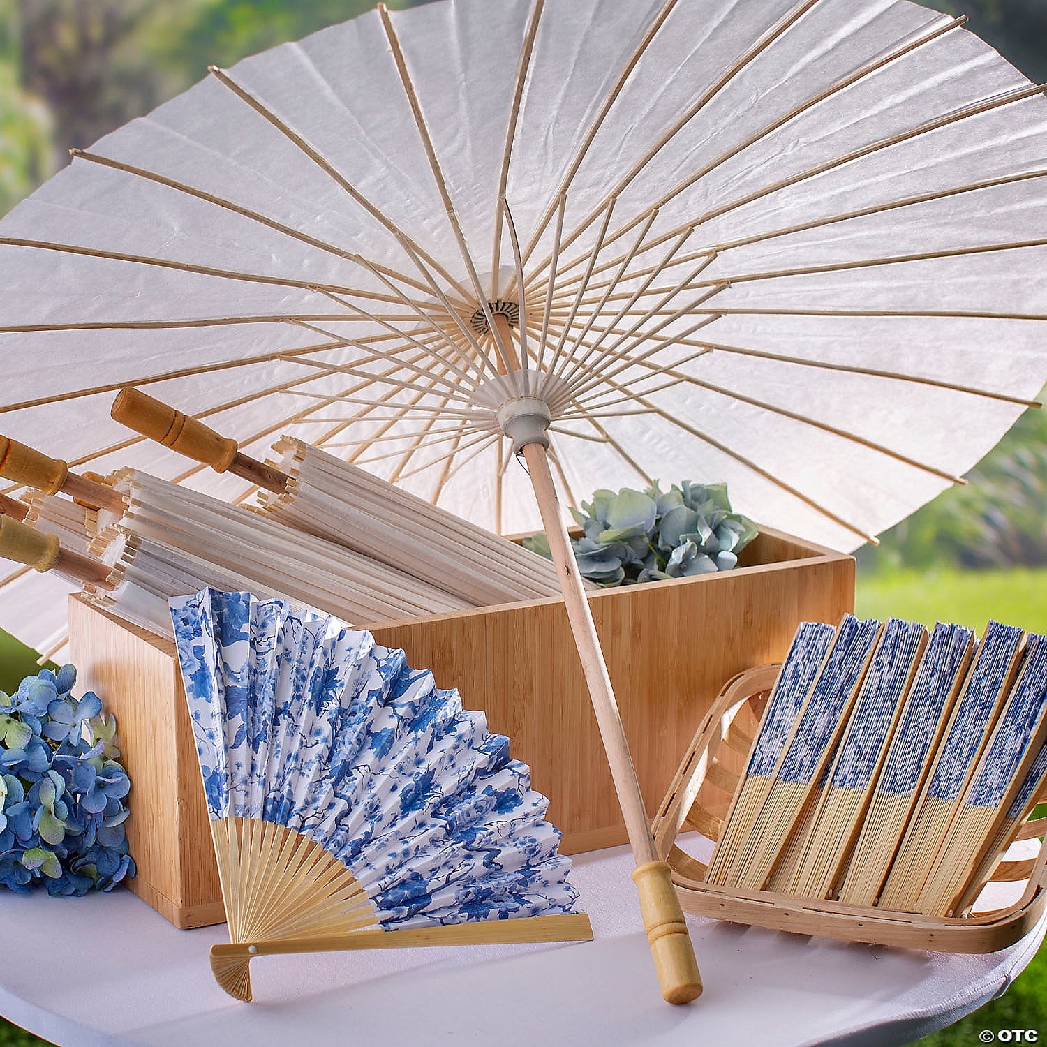 Fun Express Parasol & Chinoiserie Hand Fan Kit, 24 Pieces - Walmart.com