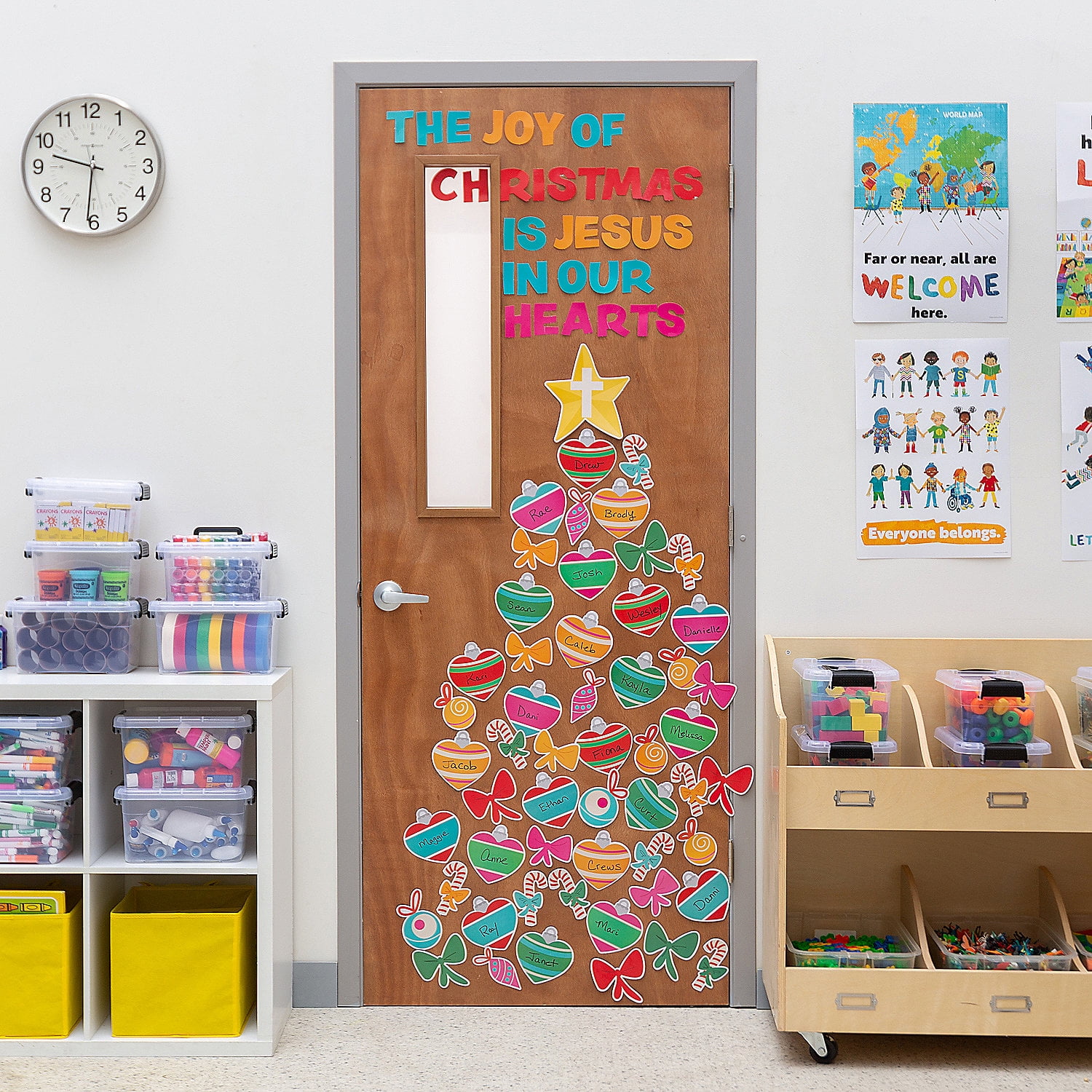 Fun Express Religious Hearts Christmas Tree Classroom Door Decorating ...
