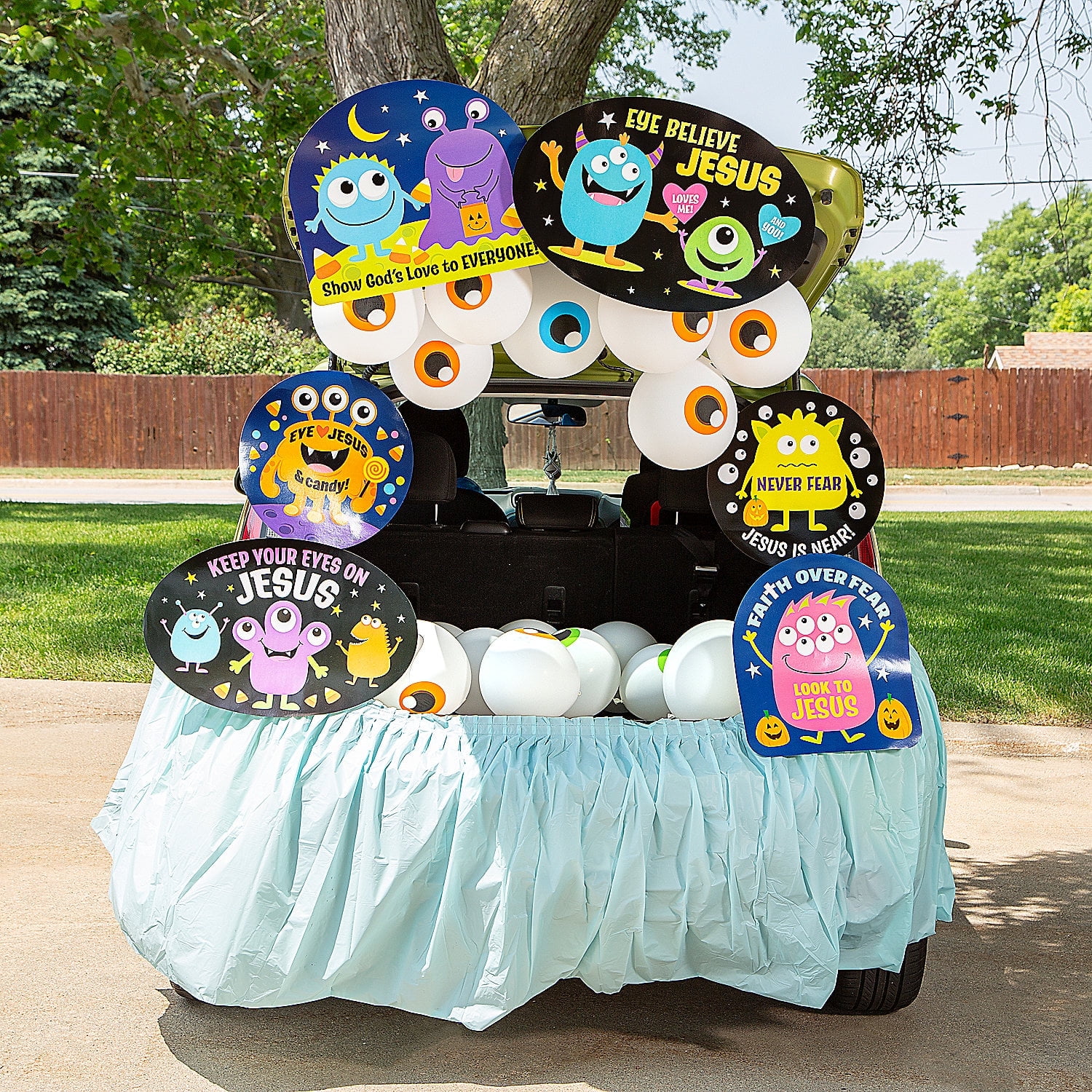 Fun Express Religious Monster Trunk-or-Treat Deluxe Decorating Kit - 55 ...