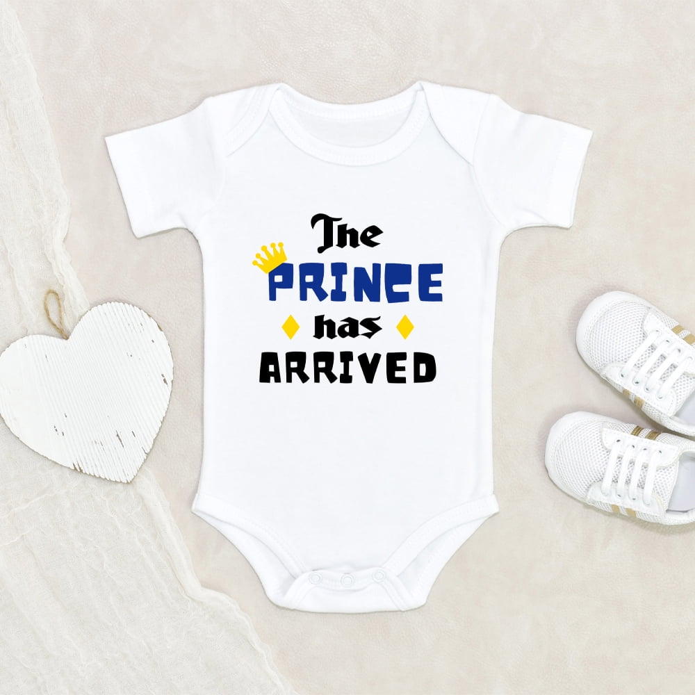 Funny Baby Clothes - King Has Arrived Clothes - Pregnancy Announcement ...