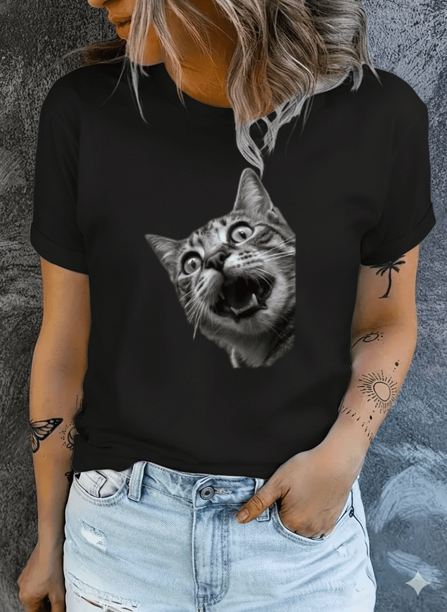 Funny Cat Abducted By UFO Alien Beam Me Up Kitty Meme Unisex T-Shirt ...