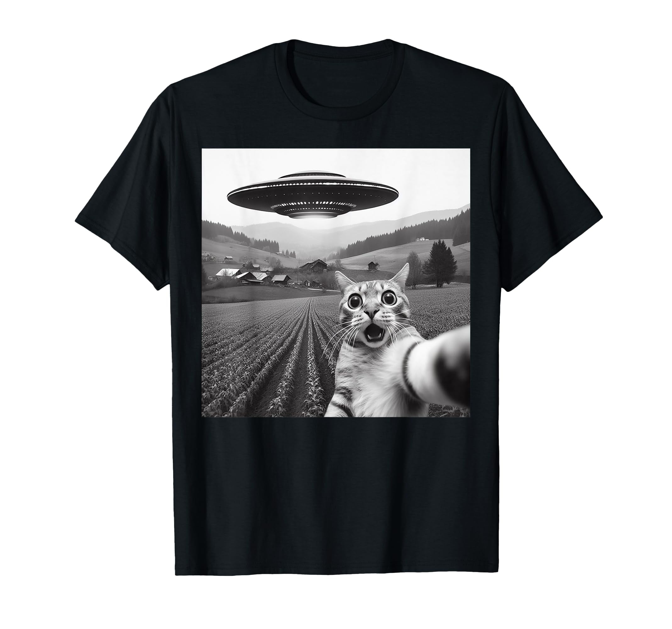 Funny Cat Selfie Graphic Tees Cat Selfie With Alien Ufo Funny Cat Gifts ...