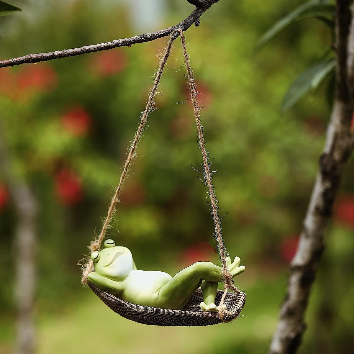 Funny Hanging Hammock Swing Frog Statues Fairy Tree Sleeping Sculpture ...