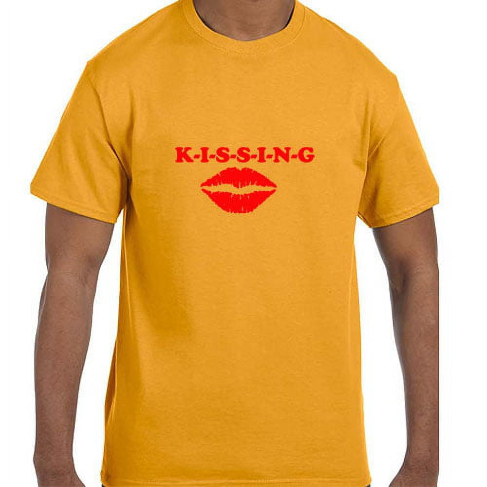 Funny Humor Kissing Red Lips Romance T-Shirt - Walmart.com