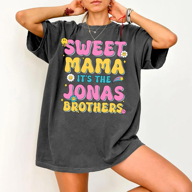 Funny Jon..as Bros 20th Annivesary Tour 2025 T-Shirt, Sweet Mama It's ...