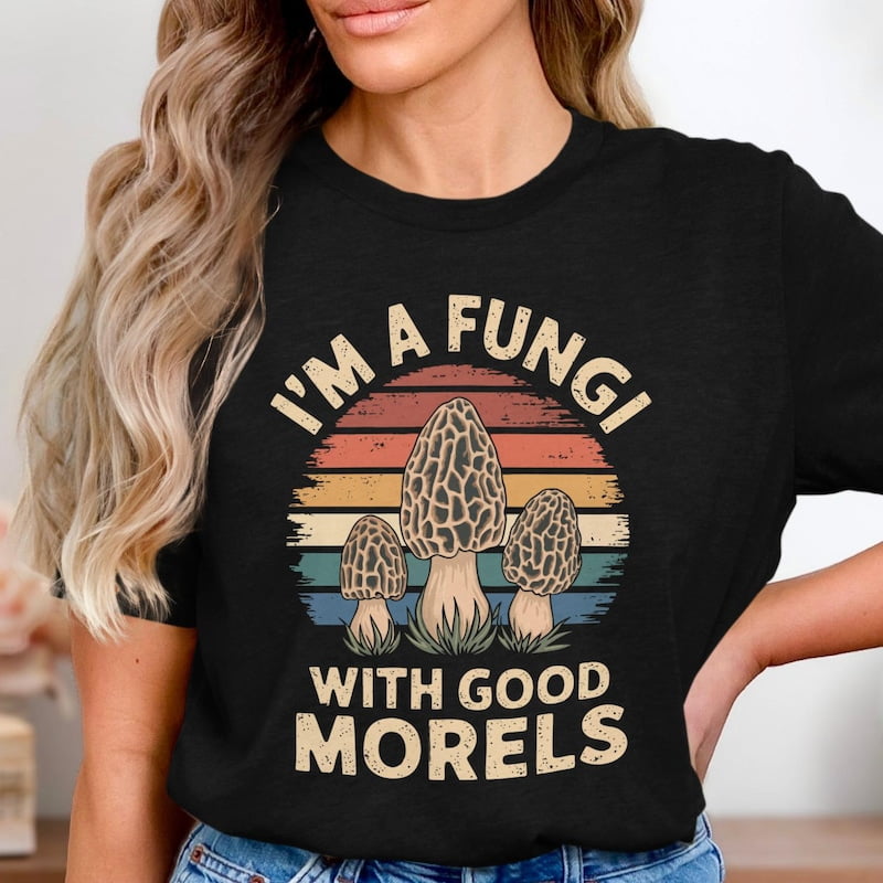 Funny Mushroom Im A Fungi Morel Forager Vintage Pun Art Graphic Tee for men & women up to 5XL ...