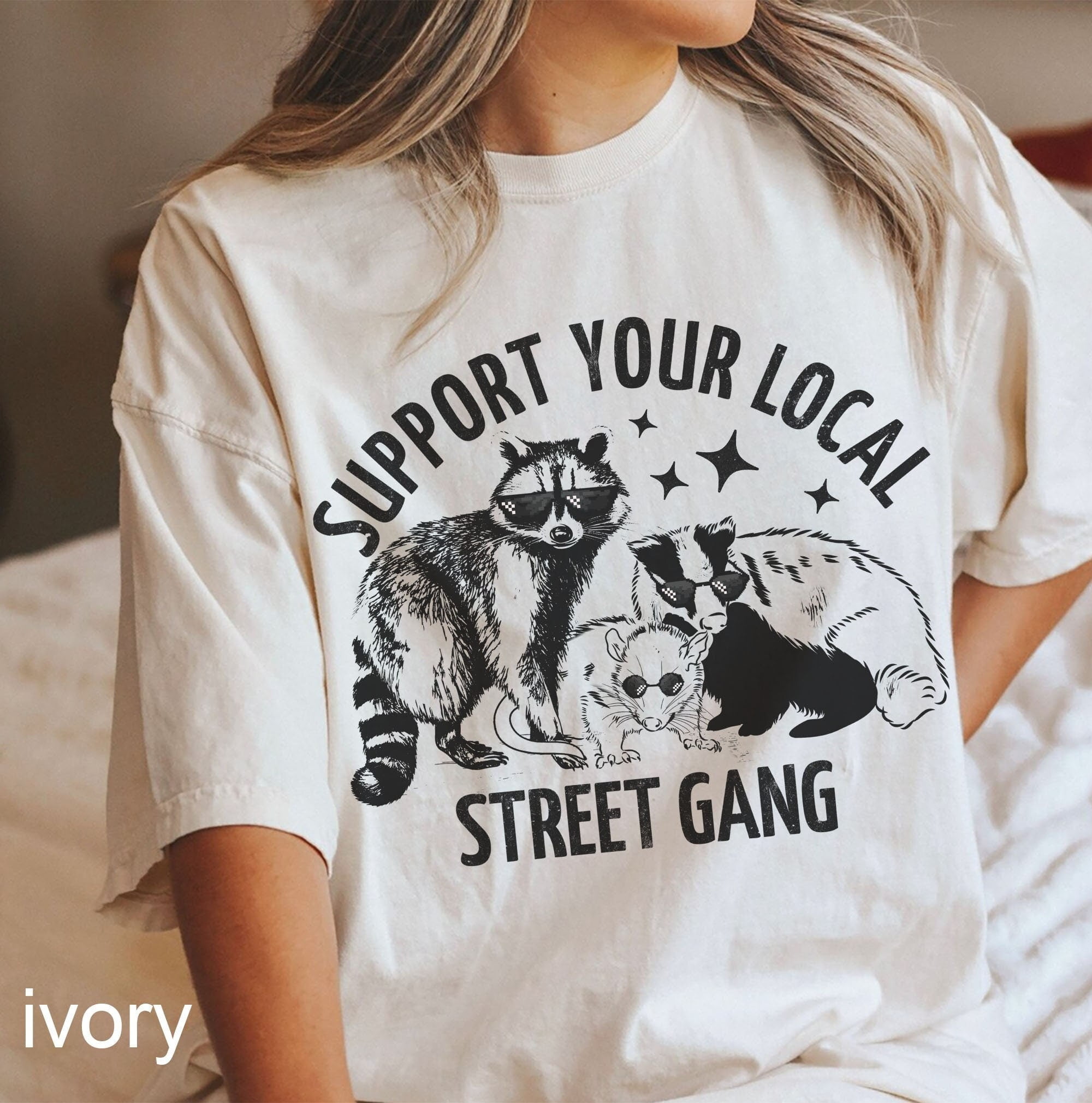 Funny Raccoon T-Shirt 90s Retro Graphic Tee Trendy Weird Meme Shirt ...