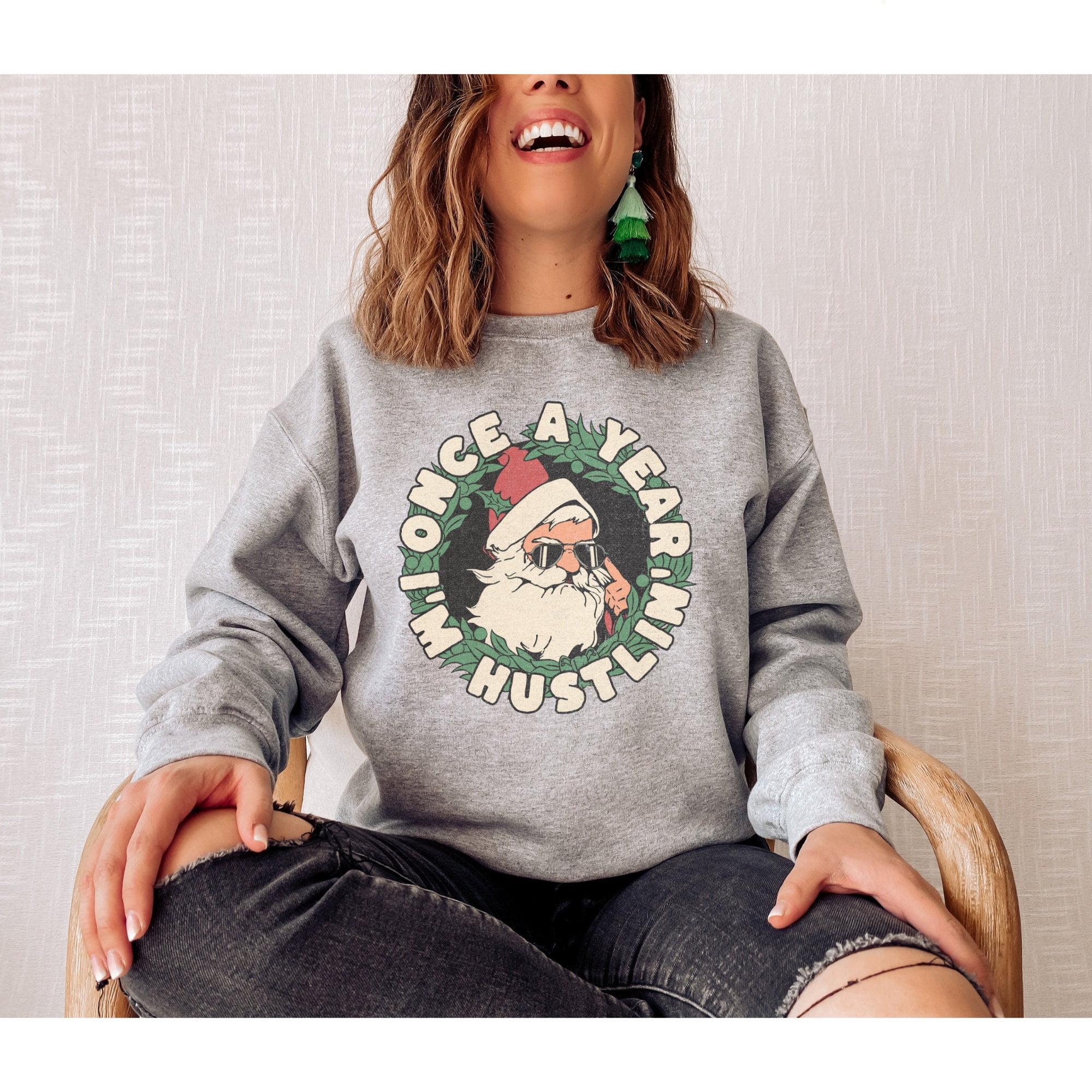 Funny Santa T-Shirt, Hustlin Santa Shirt, Unisex Christmas T-Shirt ...
