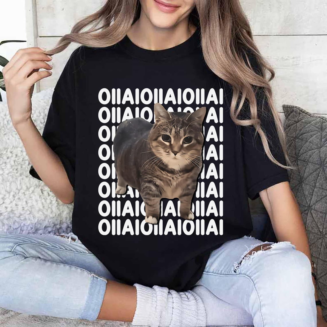Funny Spinning Cat Meme Shirt with Oiiaa Brainrot Artwork, Humorous Cat ...