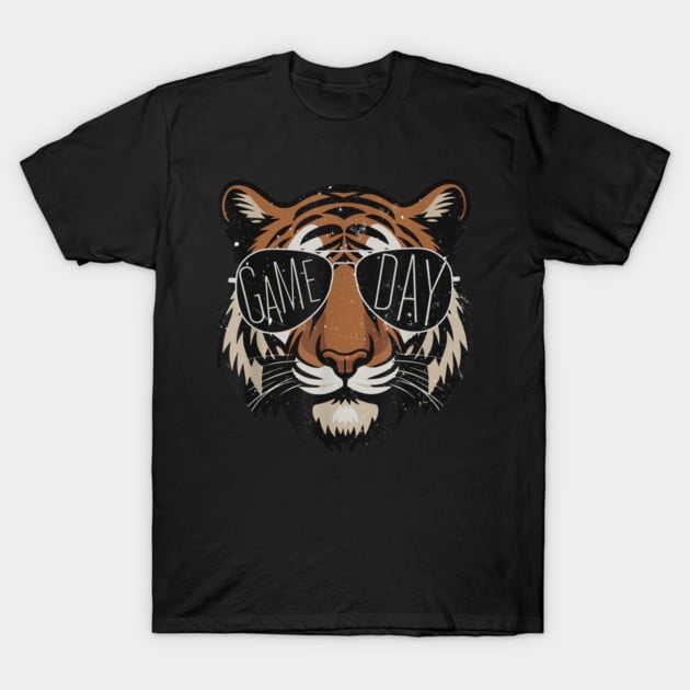 Funny Touchdown American Football Game Day Thanksgiving Tiger Artwork ...