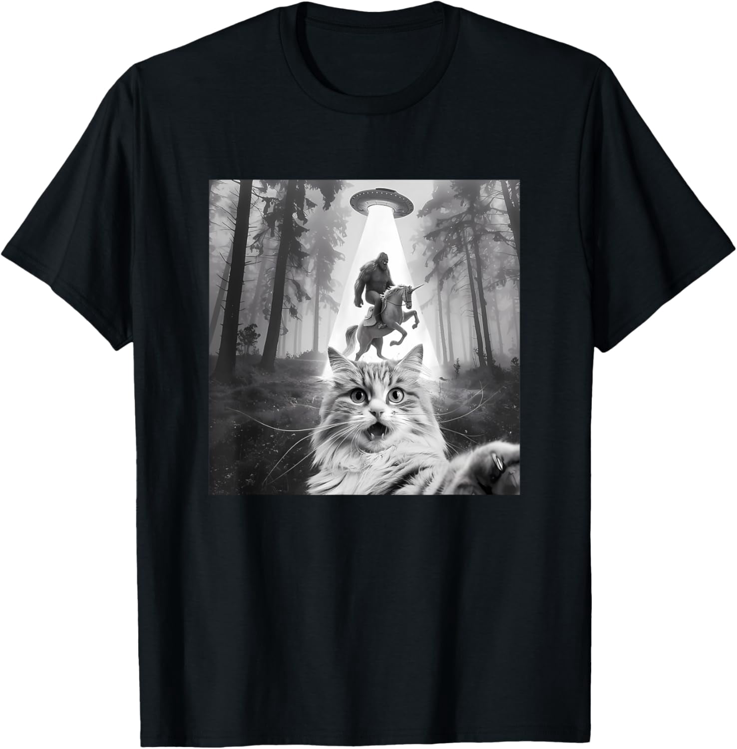 Funny UFO Cat Selfie with Bigfoot Forest Unicorn Sasquatch T-Shirt ...