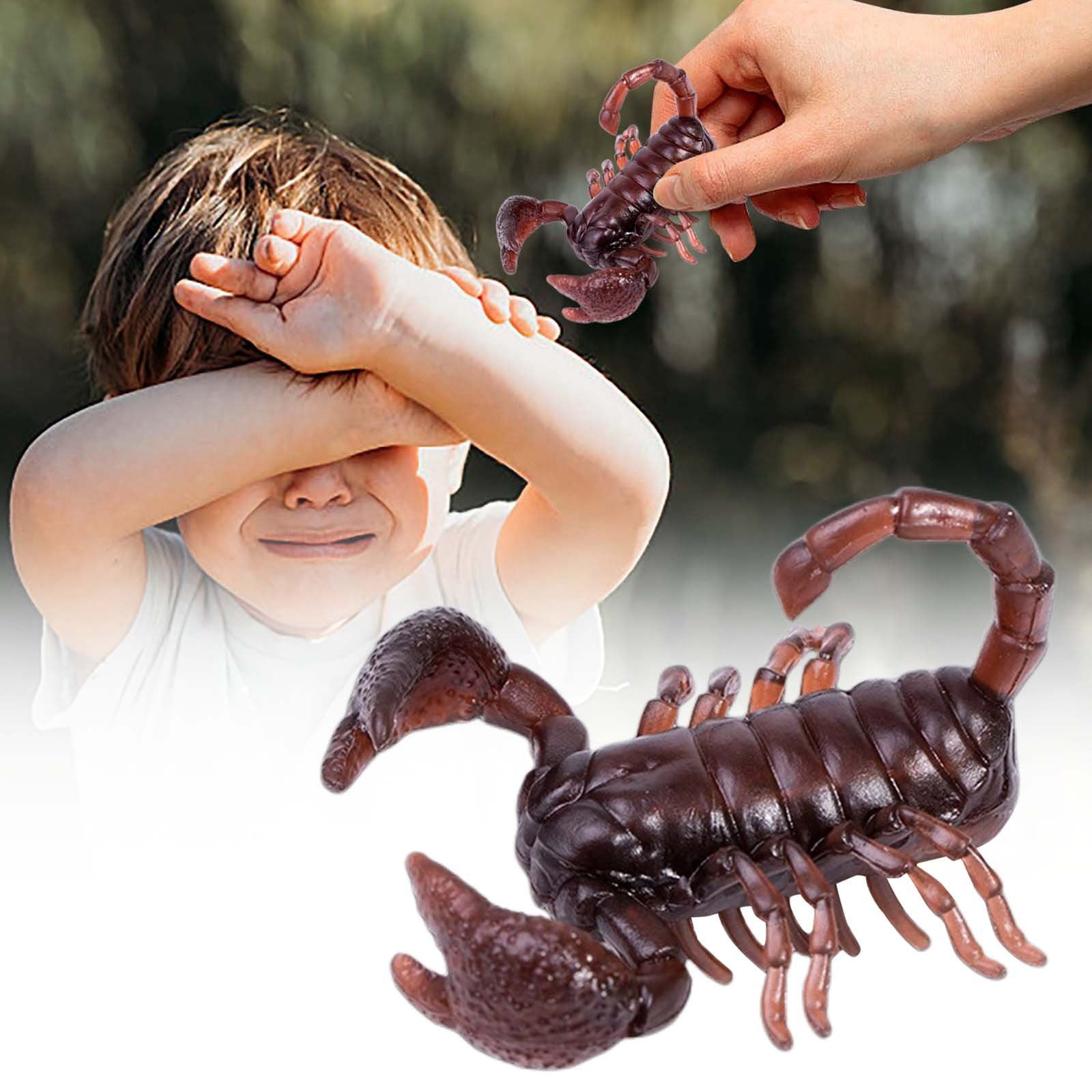 Funny Vibrating Electronic Toy Set Realistic Crawling Cockroach Prank ...