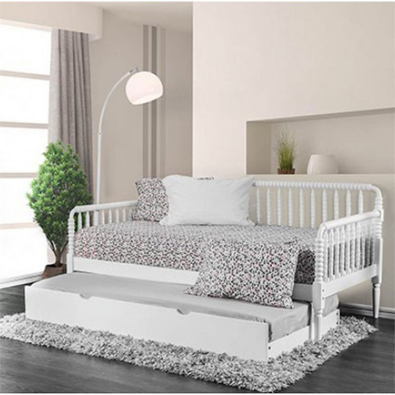 Furniture of America Alec Traditional Wood Spindle Daybed in White ...