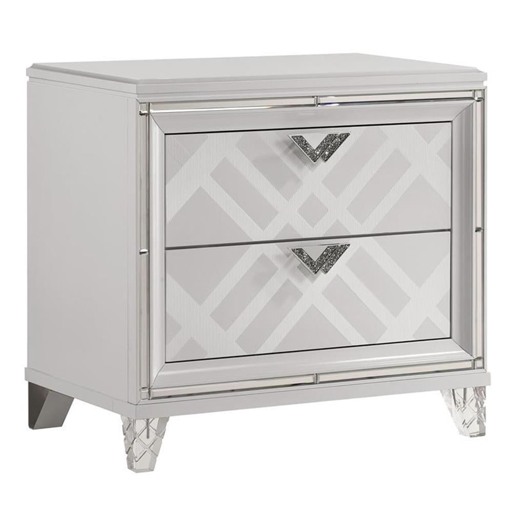 Furniture of America Anaiya Contemporary Solid Wood Nightstand with USB ...