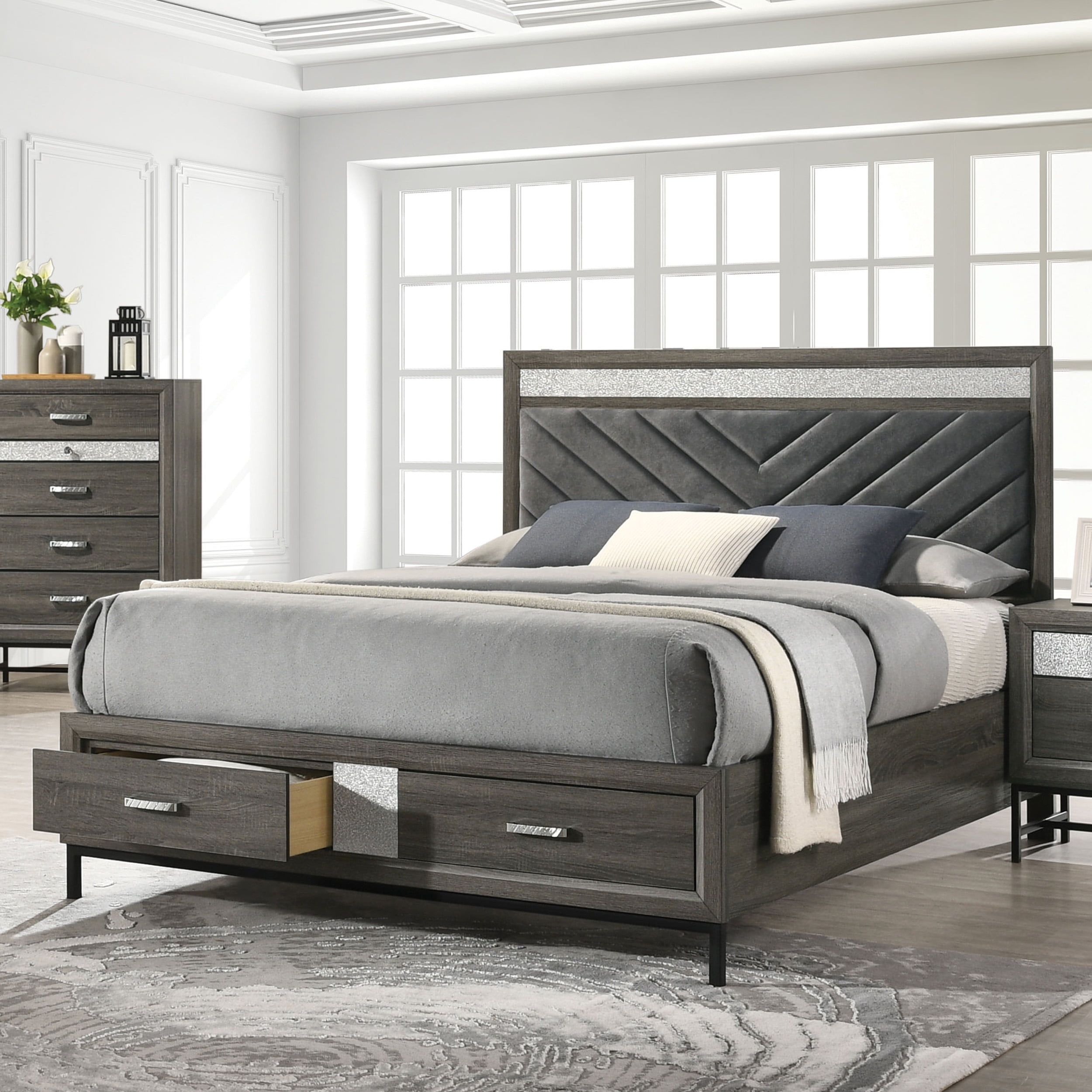 Furniture of America Joolen Wood Gray King Platform Bed with Drawer ...
