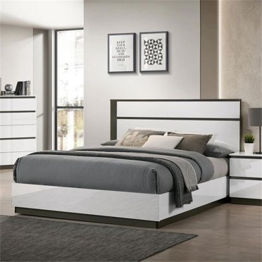 Jessica Queen Platform Bed with Rail Seating White - Walmart.com