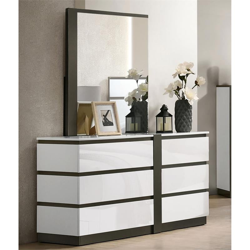 Furniture of America Misti Solid Wood 2-Piece Dresser and Mirror Set in ...