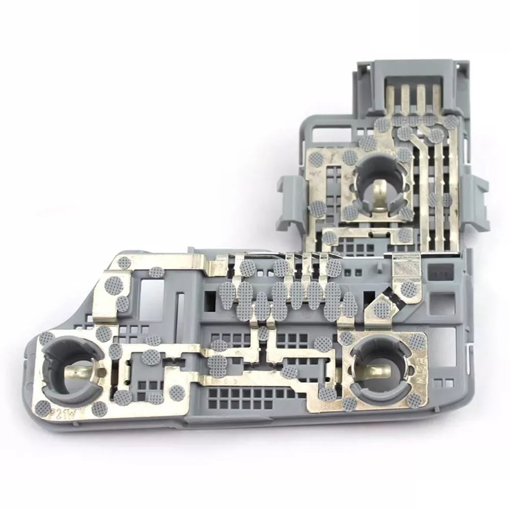 Furulu Rear Right Tail Light Bulb Holder A2048202577 For Mercedes C ...