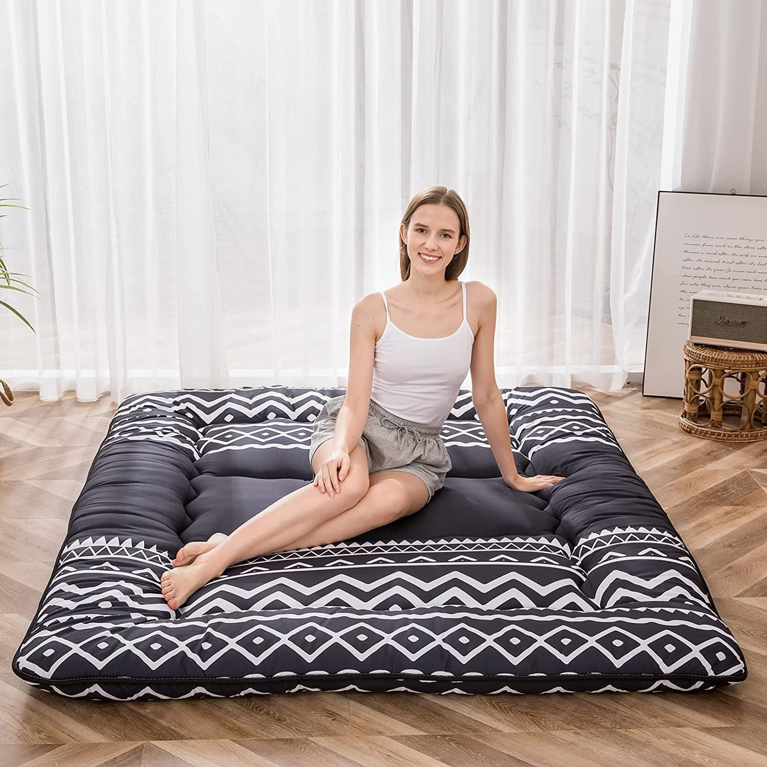 Futon Mattress - Thick Comfortable Roll Up Sleeping Pad, Twin, Black ...