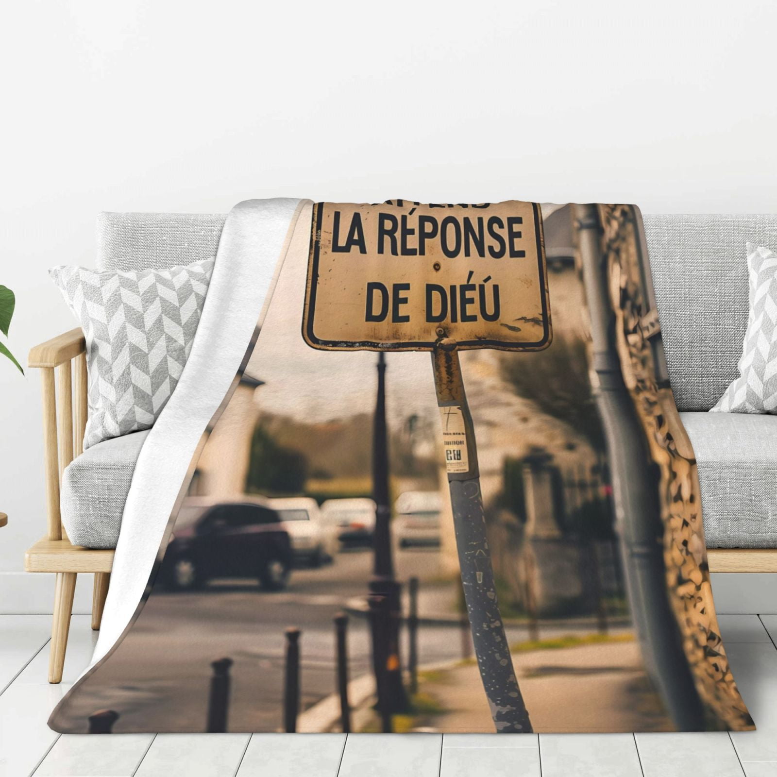 Fuzoiu Rustic French Signpost Print Flannel Throw Blanket,Light Weight ...