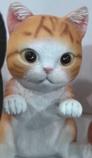 G Realistic Tortoiseshell Cat Resin Statue Hand-Painted Collectible ...