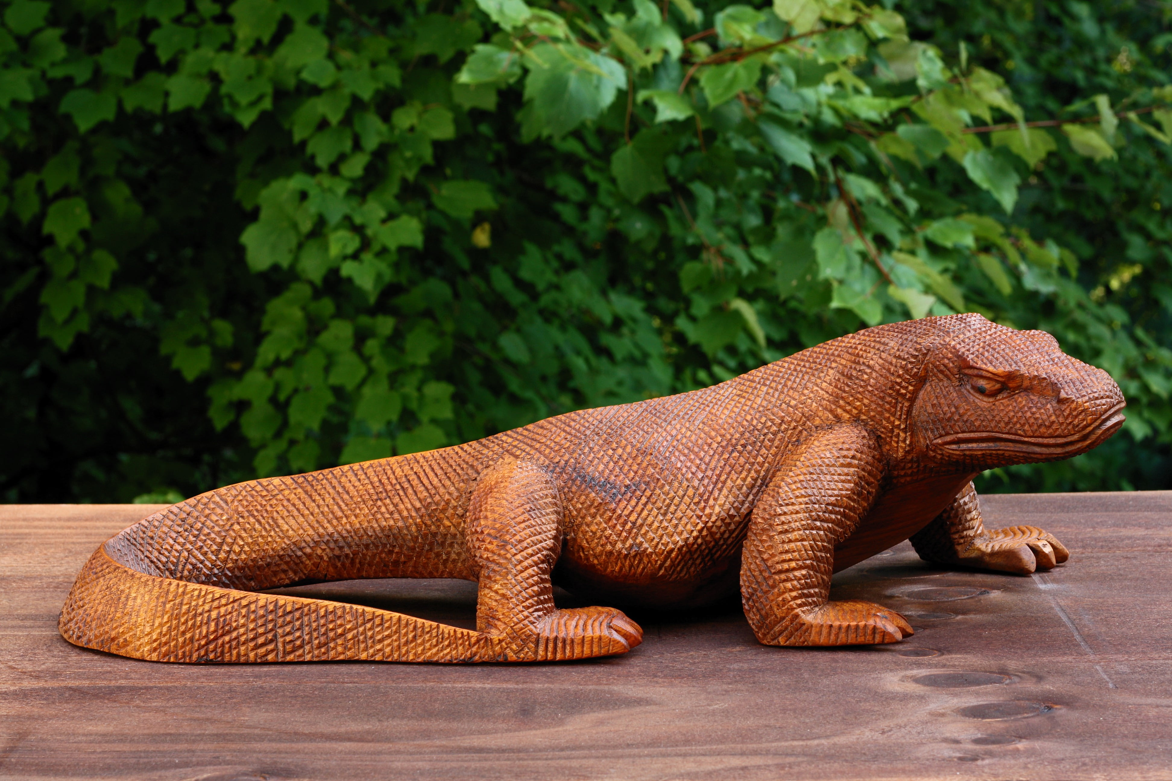 G6 Collection Wooden Hand Carved Komodo Dragon Sculpture Statue ...