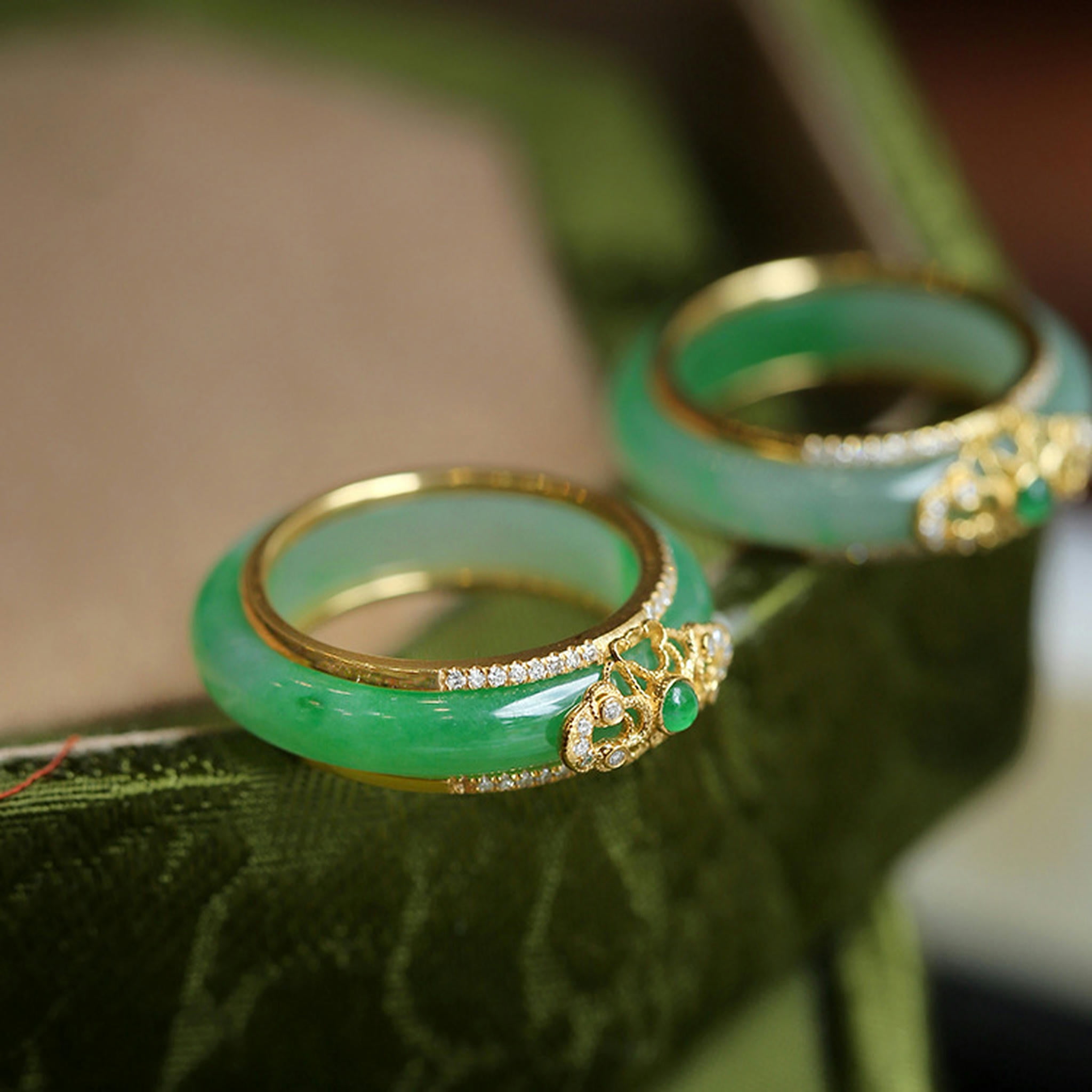 GAVONO 1PC Jade Rings for Women Green Amulet Carved Jewelry Stone 925 ...