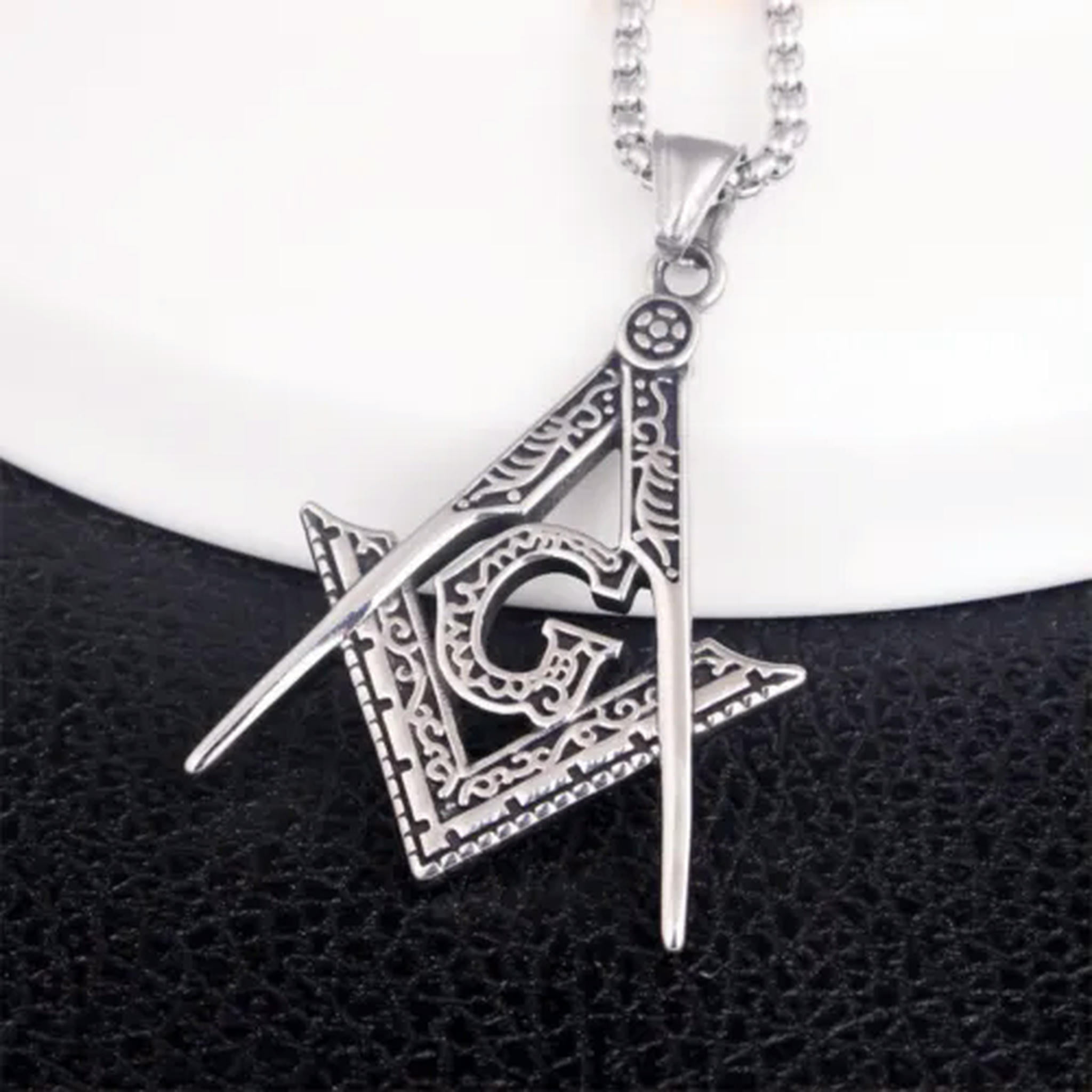 GAVONO Freemason Masonic Square and Compasses Pendant Necklace Biker ...