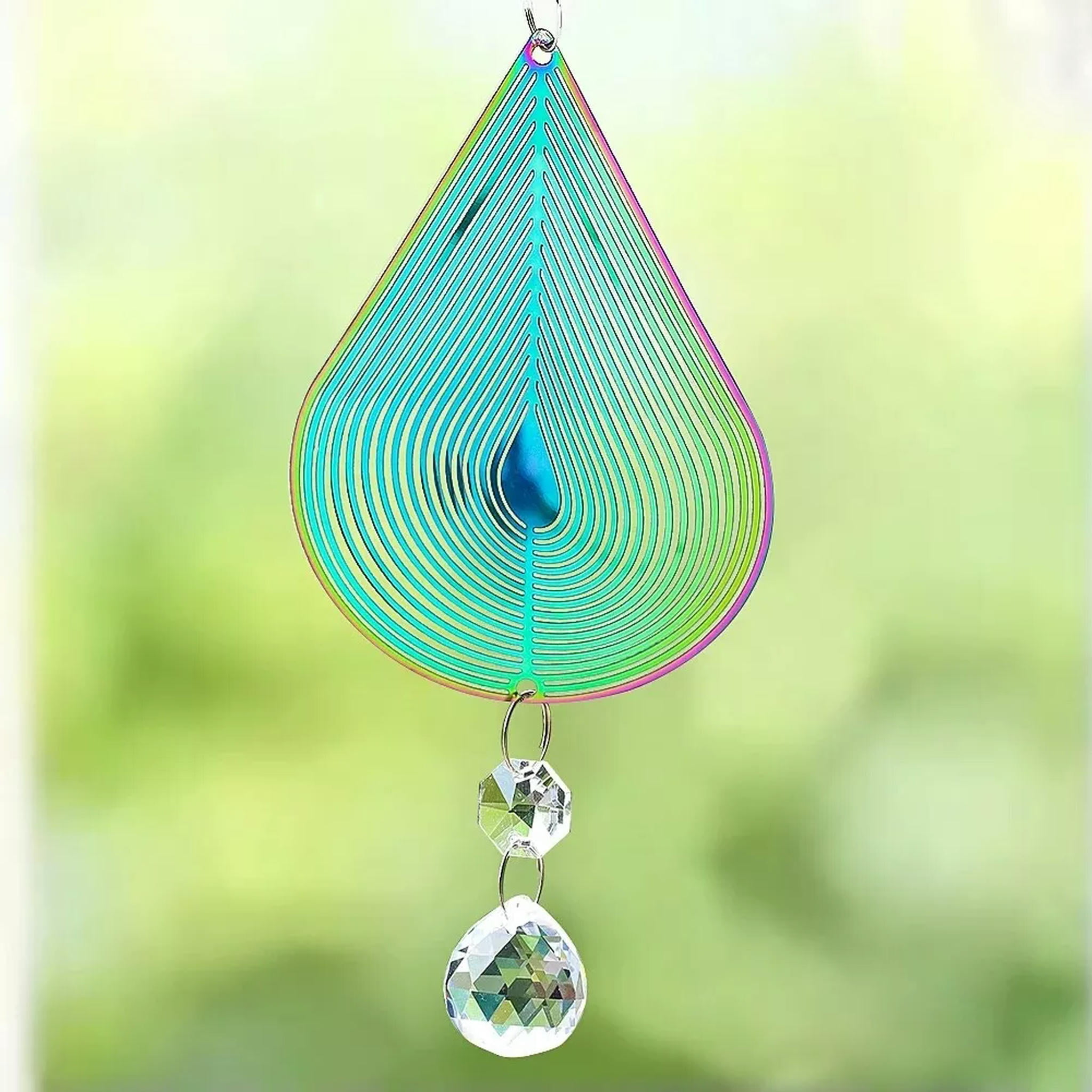 GAVONO Suncatcher 3D Rotating Wind Chimes Waterdrop Wind Spinner Garden ...