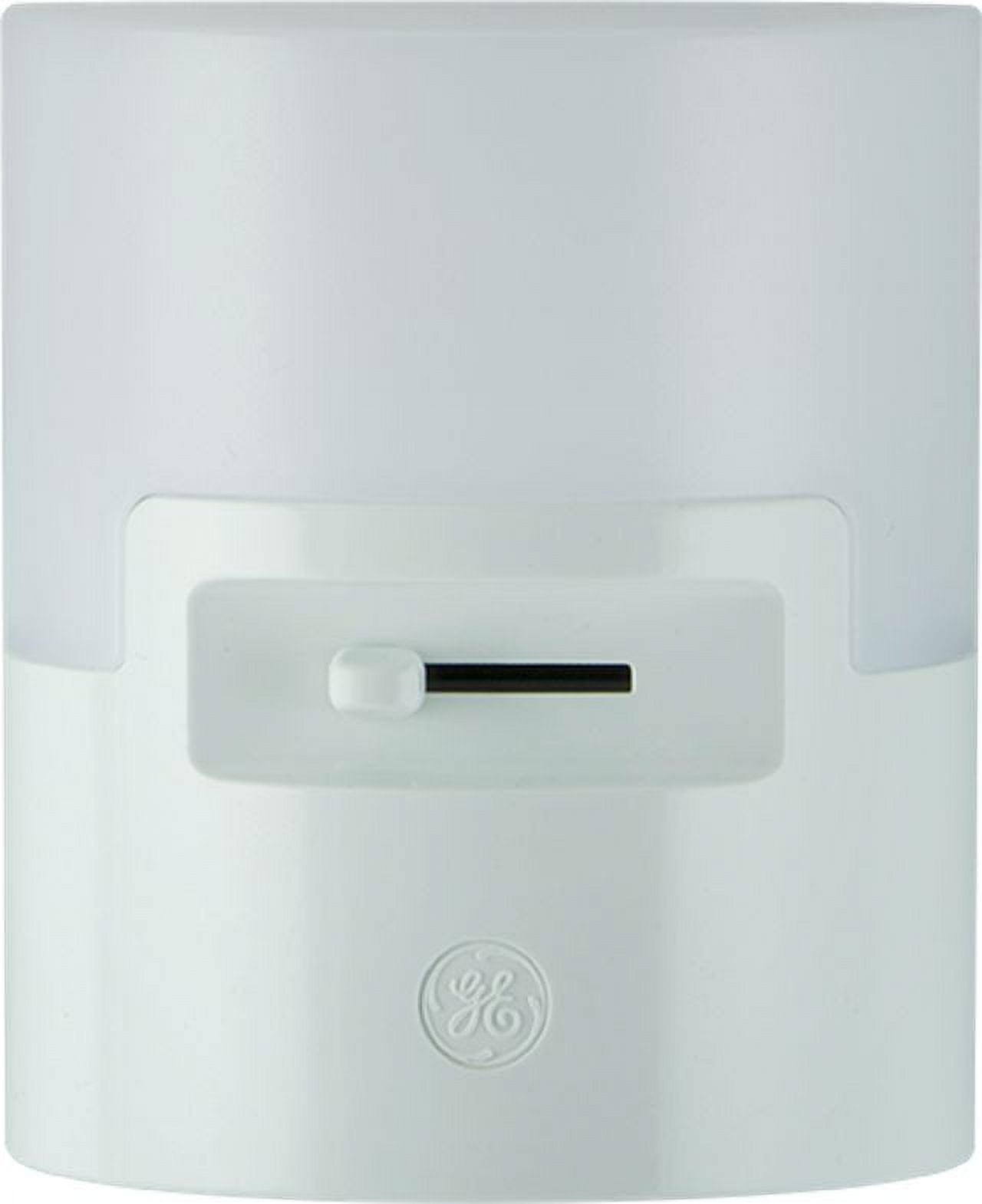 GE UltraBrite Dimmable LED Night Light, Up to 100 Lumens, White, 26611 ...