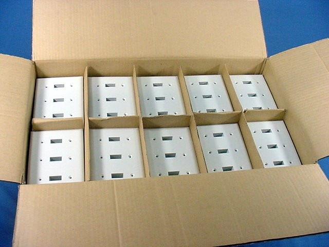 GE White 3-Gang Toggle Unbreakable Nylon Wallplate Covers w/o Screws ...