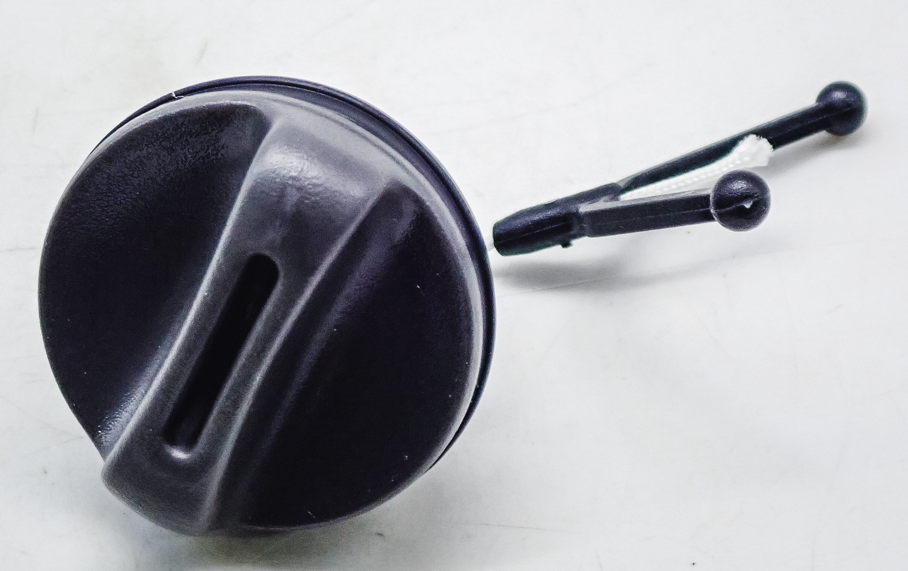 GENUINE HUSQVARNA FUEL CAP FITS 288XP 346XP 372XP + MORE 537215207 ...