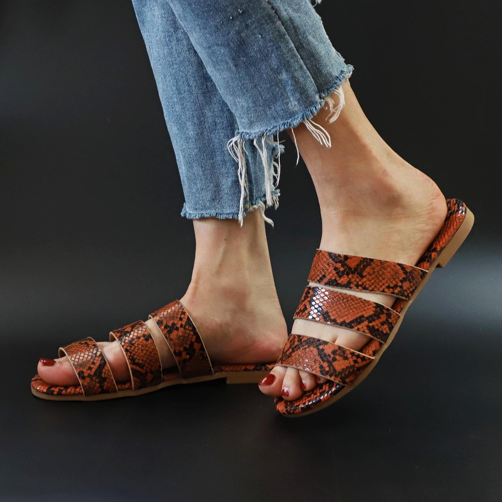 GERsome Women's Flat Sandals Strappy Slip on Open Toe Slide Sandals ...