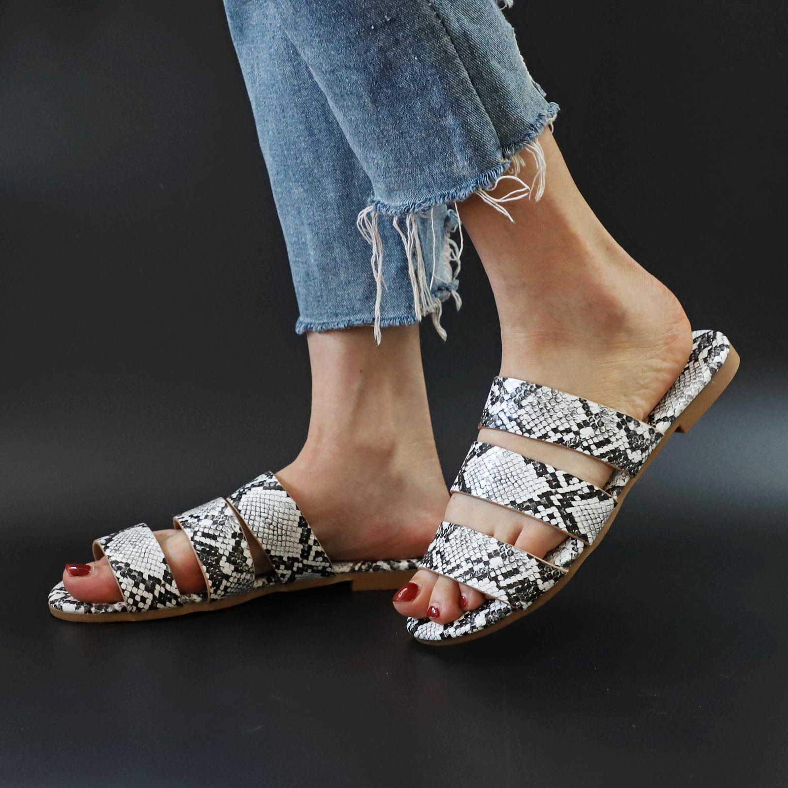 GERsome Women's Flat Sandals Strappy Slip on Open Toe Slide Sandals ...